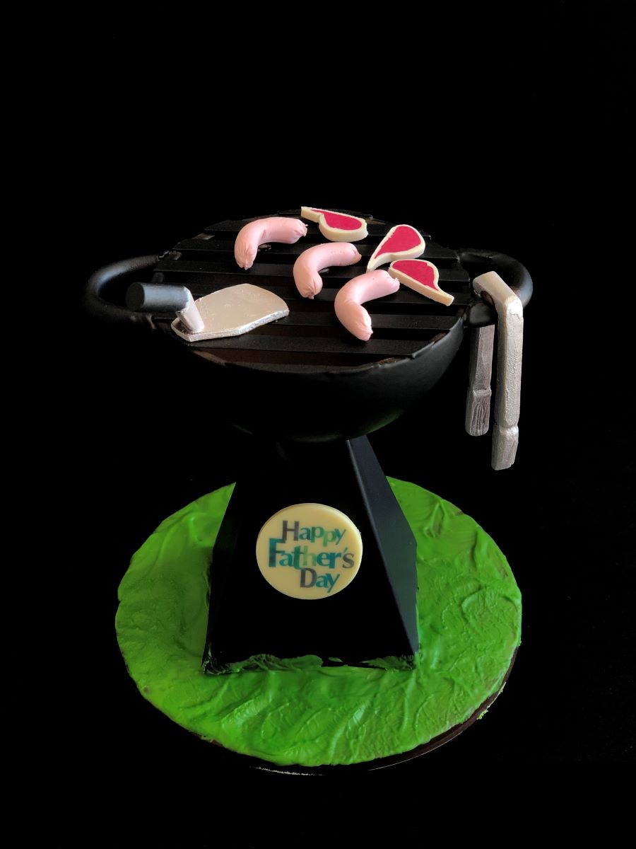 how to cook a cake in a weber q